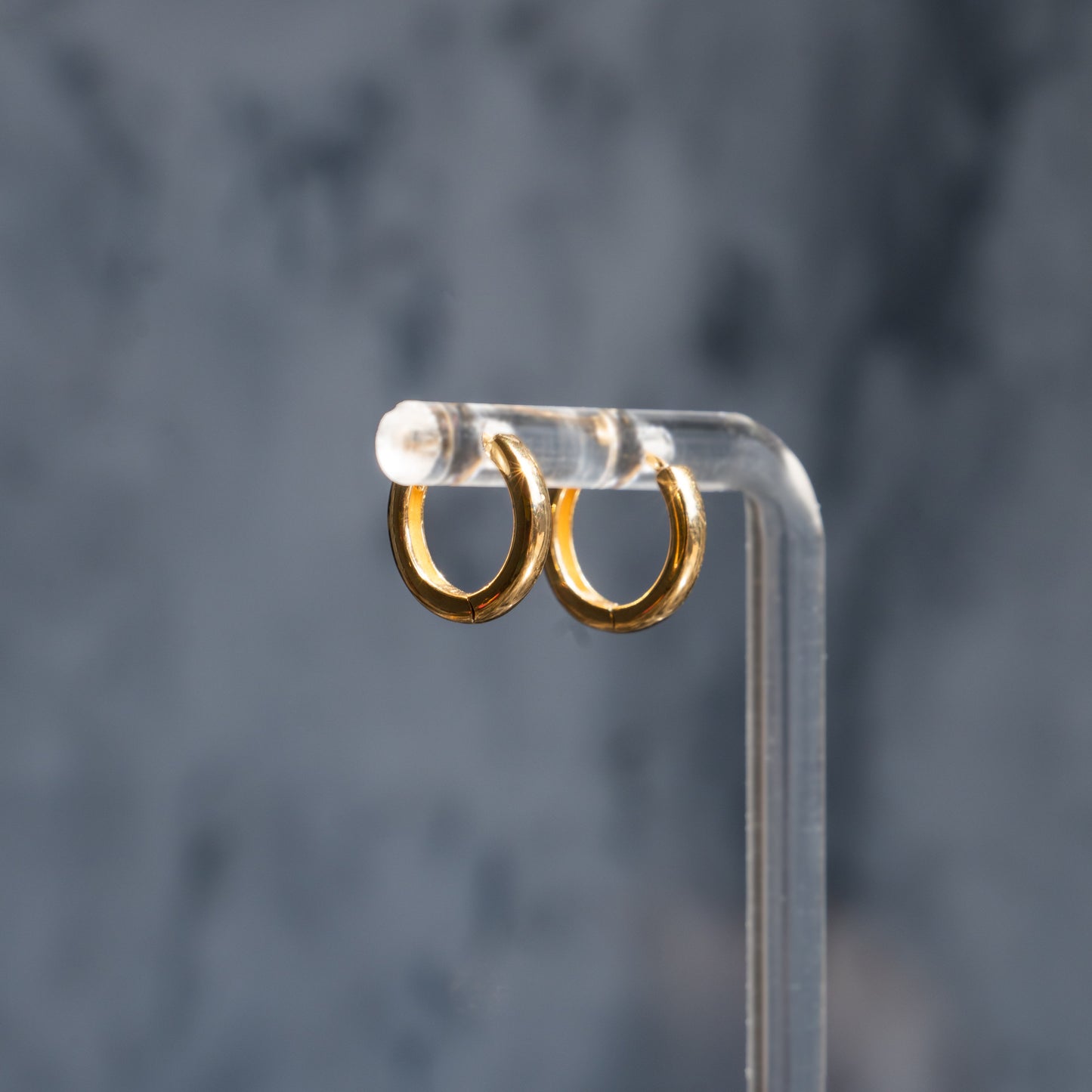 Hug Me Hoops - Ethically Made, Recycled 14K Gold Jewelry – Blanks Jewelry